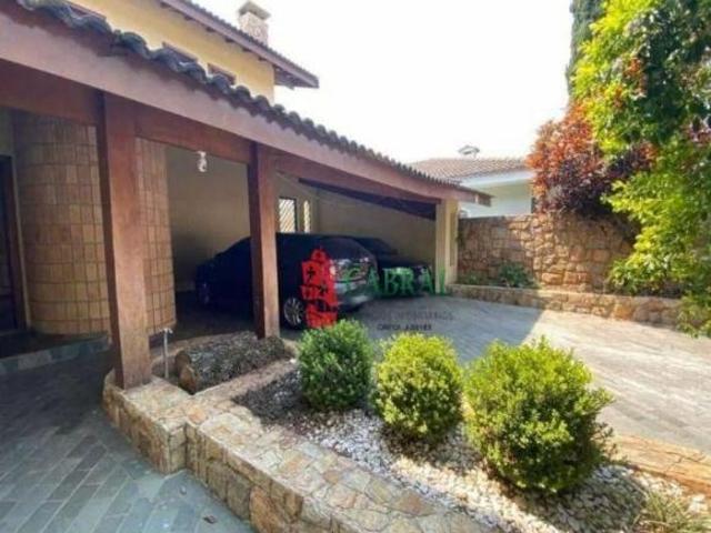 Casa com 3 dormitórios à venda, 250 m² por R$ 1.550.000,00 Vila Loanda Atibaia/SP