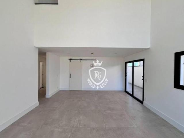 Casa com 3 dormitórios à venda, 250 m² por R$ 1.650.000,00 Condomínio Central Parque Salto/SP