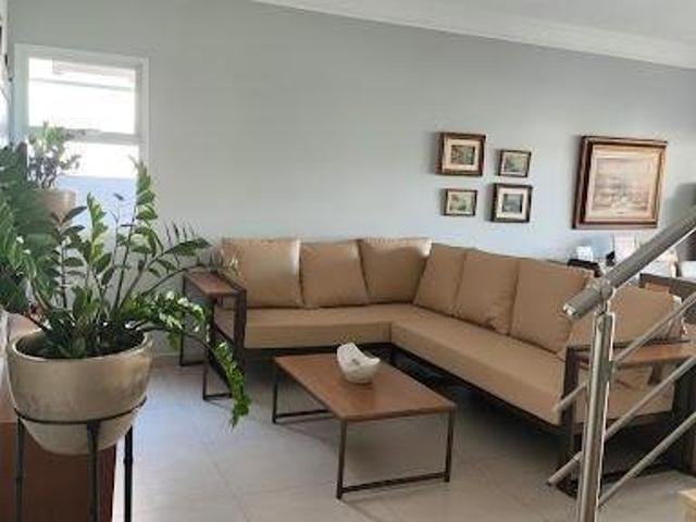 Casa com 3 dormitórios à venda, 250 m² por R$ 1.680.000,00 Condomínio Terras do Cancioneiro Paul