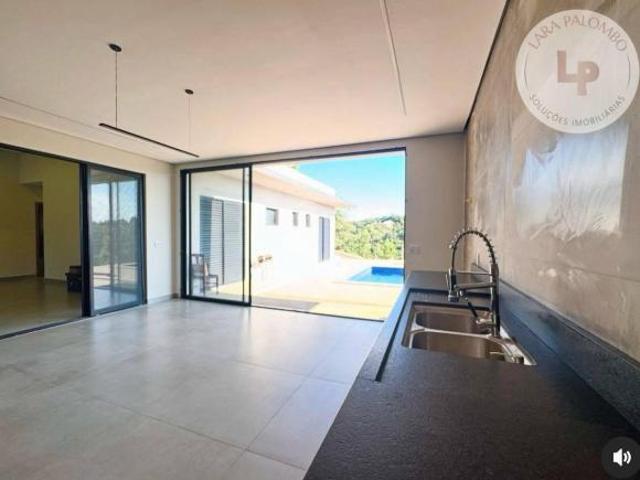 Casa com 3 dormitórios à venda, 250 m² por R$ 1.987.000.000,00 Condomínio Terra de Caxambu Jundi