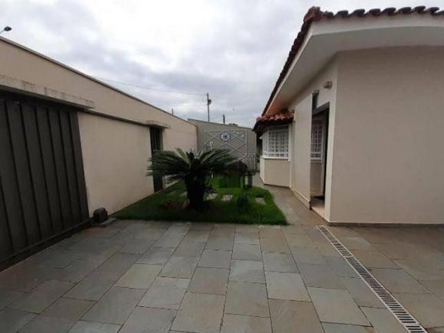 Casa com 3 dormitórios à venda, 250 m² por R$ 1.000.000,00 Jardim Progresso Americana/SP