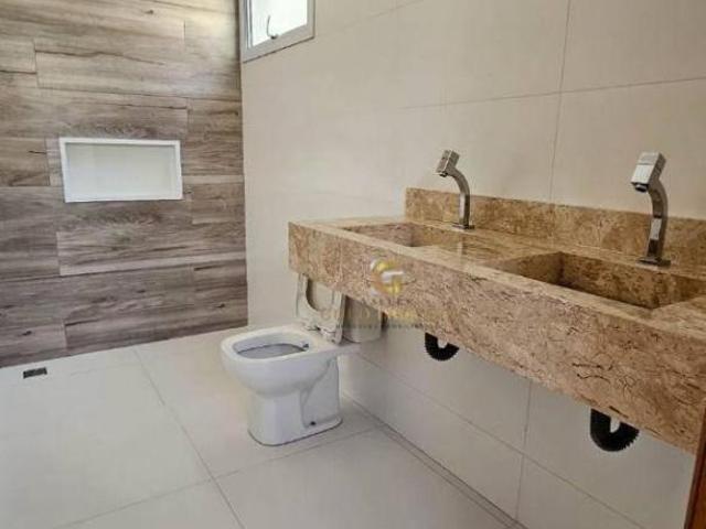 Casa com 3 dormitórios à venda, 250 m² por R$ 1.170.000,00 Condomínio Terras do Vale Caçapava/SP