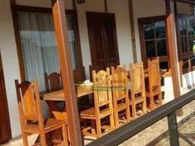 Casa com 3 dormitórios à venda, 250 m² por R$ 1.230.000,00 Tapanhão Jambeiro/SP