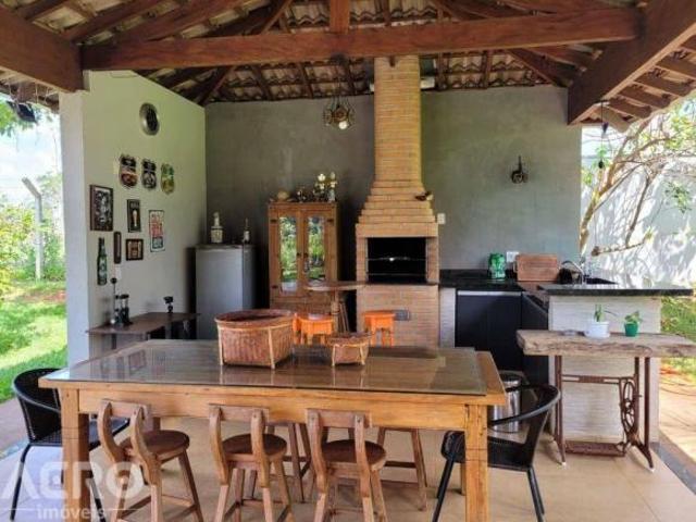 Casa com 3 dormitórios à venda, 250 m² por R$ 1.380.000,00 Recanto dos Nobres Agudos/SP