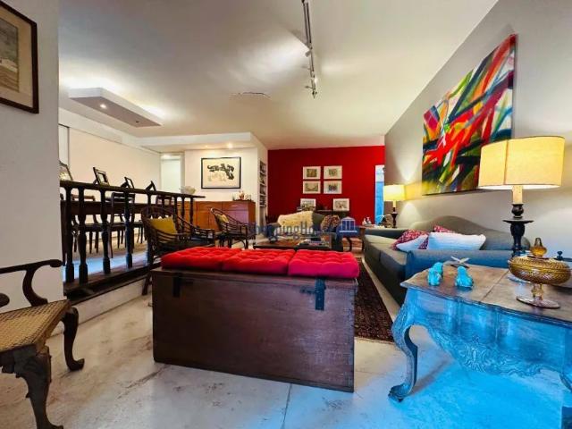 Casa com 3 dormitórios à venda, 250 m² por R$ 2.480.000,00 Vila Madalena São Paulo/SP