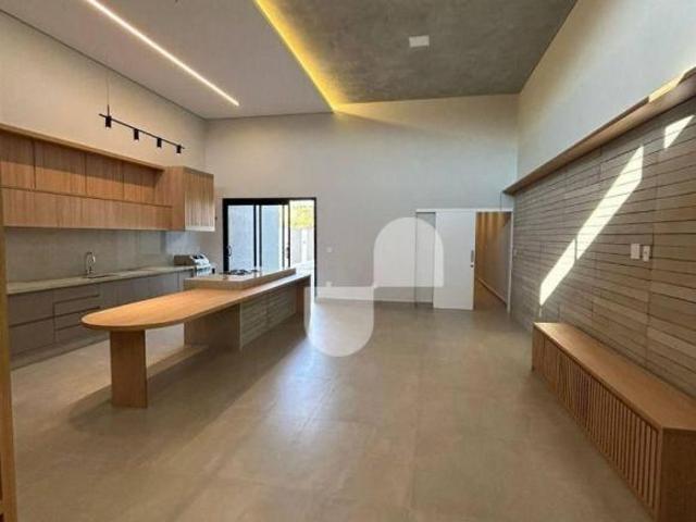 Casa com 3 dormitórios à venda, 250 m² por R$ 2.000.000,00 Condomínio Park Gran Reserve Indaiatu