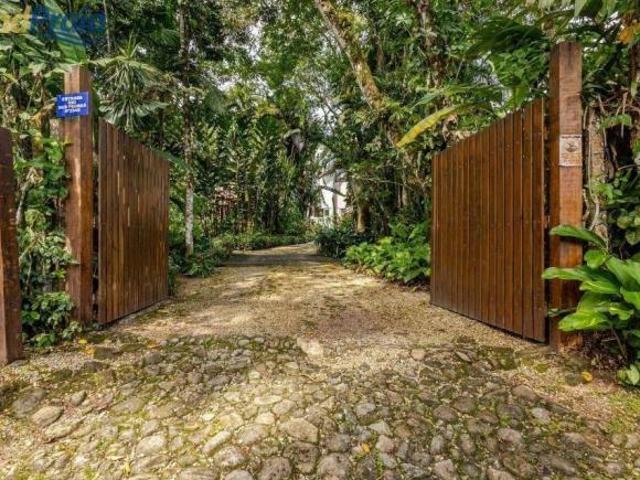 Casa com 3 dormitórios à venda, 250 m² por R$ 2.000.000,00 Sertão do Cambury São Sebastião/SP