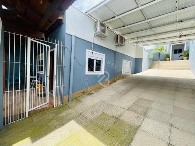 Casa com 3 dormitórios à venda, 250 m² por R$ 500.000,00 Vila Nova São Leopoldo/RS