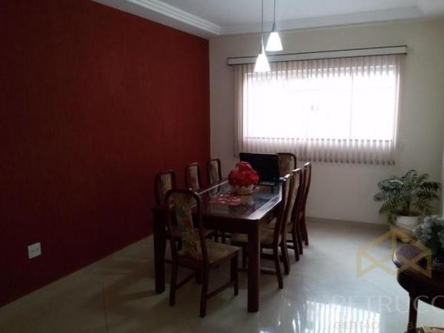 Casa com 3 dormitórios à venda, 250 m² por R$ 800.000,00 Jardim Universitário Araras/SP