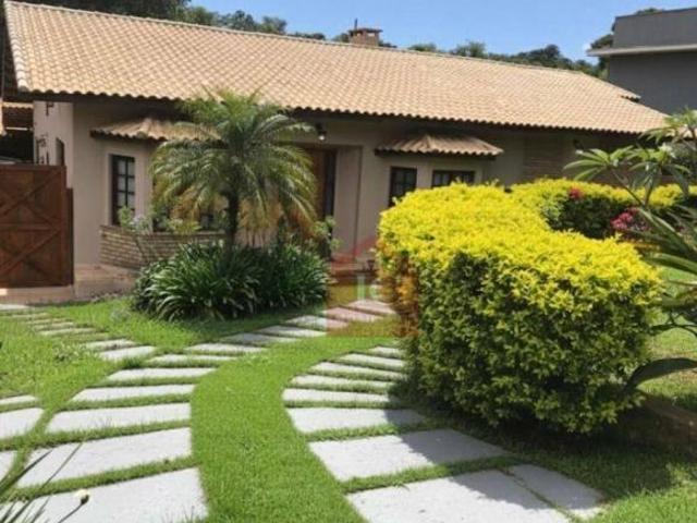 Casa com 3 dormitórios à venda, 250 m² por R$ 850.000,00 Colinas de Caucaia Cotia/SP