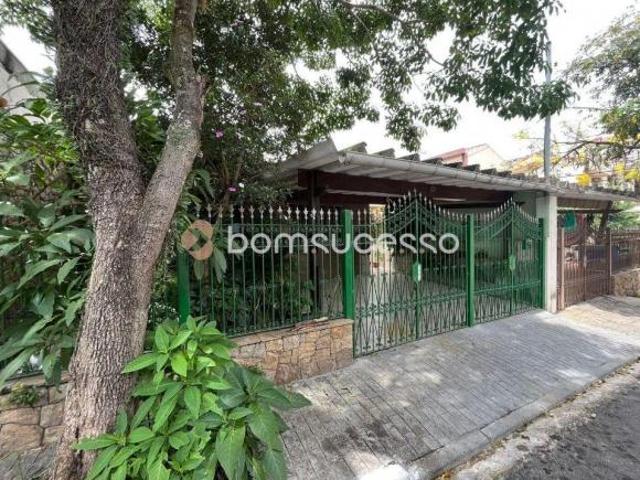 Casa com 3 dormitórios à venda, 250 m² por R$ 950.000,00 Vila Invernada São Paulo/SP