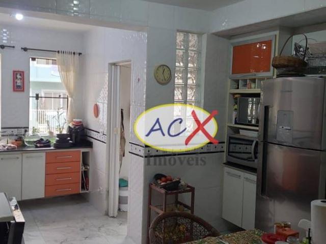 Casa com 3 dormitórios à venda, 250 m² por R$ 980.000,00 Santa Cândida Curitiba/PR