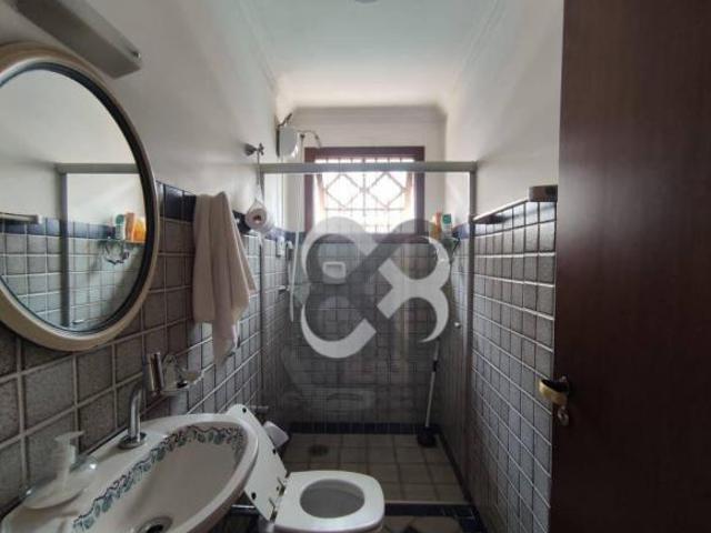 Casa com 3 dormitórios à venda, 252 m² por R$ 1.590.000,00 Jardim Presidente Londrina/PR