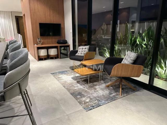 Casa com 3 dormitórios à venda, 252 m² por R$ 2.850.000,00 Swiss Park Campinas/SP