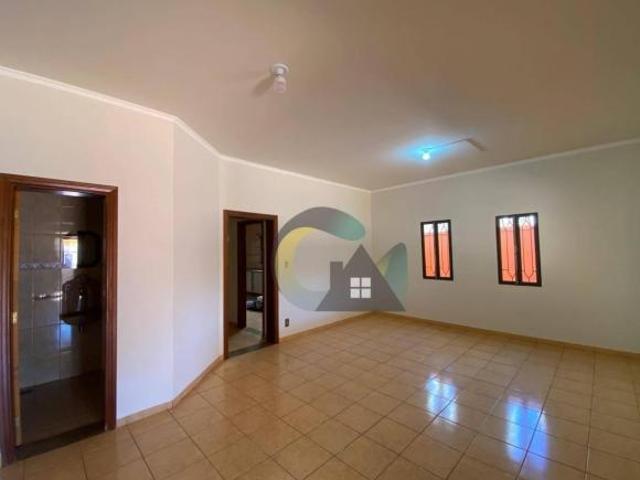 Casa com 3 dormitórios à venda, 252 m² por R$ 700.000,00 Celina Barretos/SP