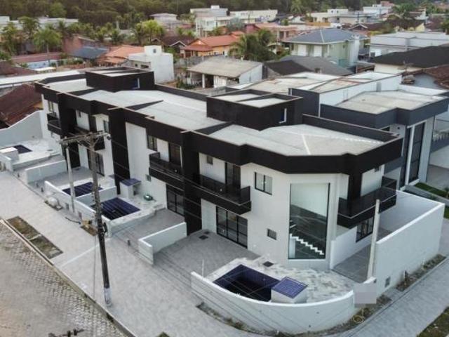 Casa com 3 dormitórios à venda, 252 m² por RS 1.500.000,00 Morada da Praia B