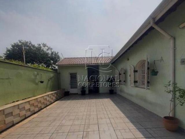 Casa com 3 dormitórios à venda, 253 m² por R$ 1.431.000,00 Vila São Pedro Sa
