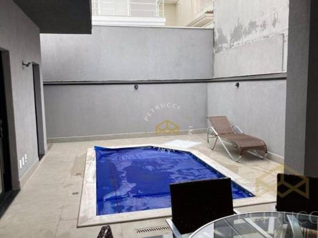 Casa com 3 dormitórios à venda, 253 m² por R$ 1.700.000,00 Condomínio Madre Maria Villac Valinho