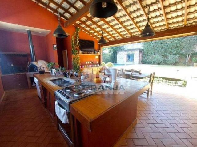 Casa com 3 dormitórios à venda, 265 m² por R$ 1.500.000,00 Parque das Artes Embu das Artes/SP