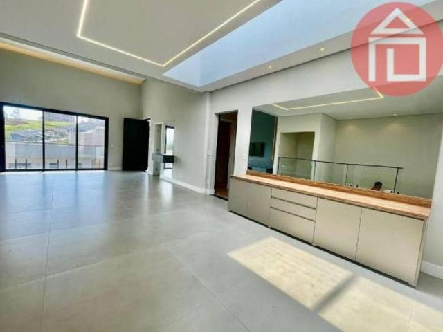 Casa com 3 dormitórios à venda, 265 m² por R$ 1.680.000,00 Condomínio Parque Imperador Bragança