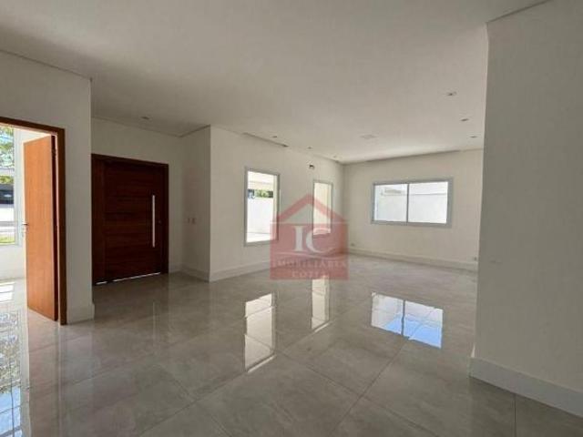 Casa com 3 dormitórios à venda, 265 m² por R$ 1.800.000,00 Haras Bela Vista Vargem Grande Paulis