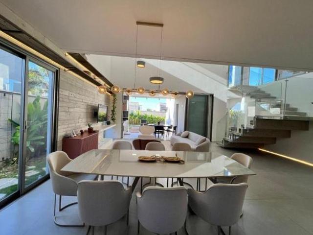 Casa com 3 dormitórios à venda, 266 m² Condomínio Residencial Monte Carlo São José dos Campos/SP