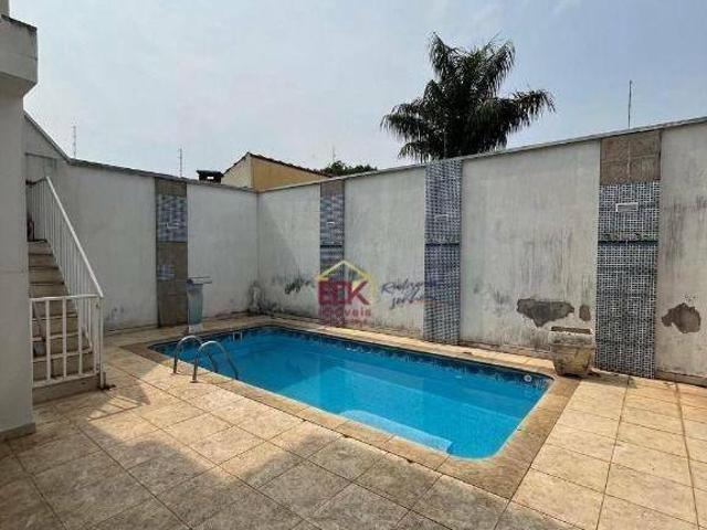 Casa com 3 dormitórios à venda, 266 m² por R$ 900.000,00 Jardim das Nações Taubaté/SP