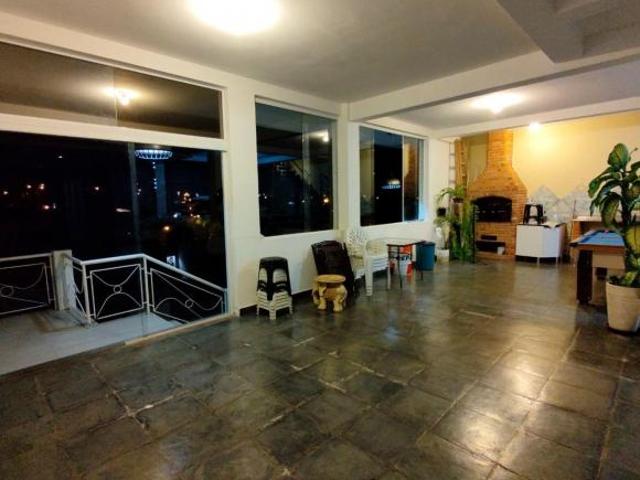Casa com 3 dormitórios à venda, 267 m² por R$ 750.000,00 Vila Carvalho Sorocaba/SP