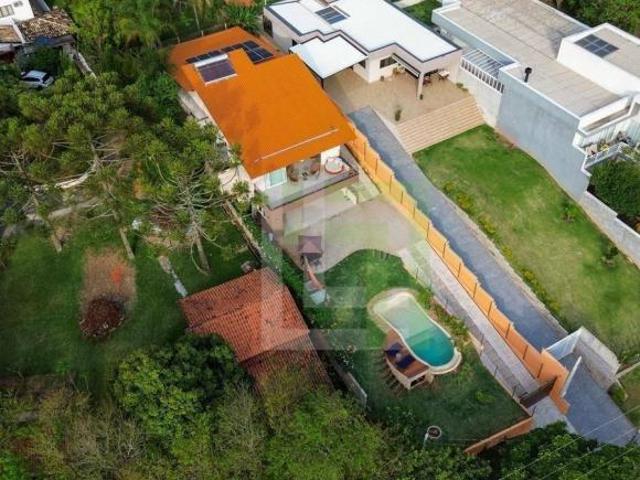 Casa com 3 dormitórios à venda, 260 m² por R$ 2.499.000,00 Chácara Morada Mediterrânea Jundiaí/S