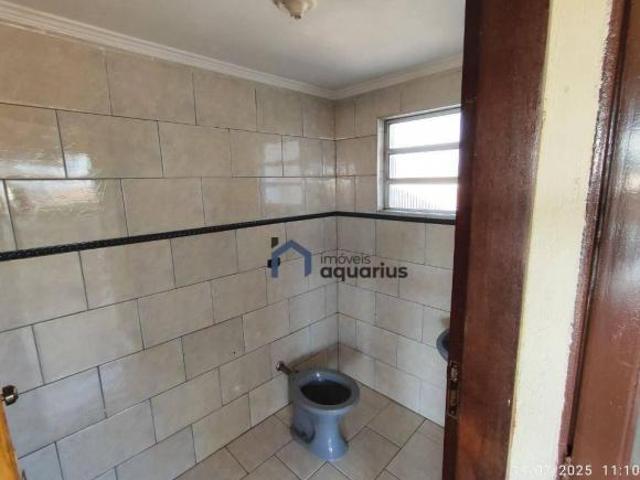 Casa com 3 dormitórios à venda, 260 m² por R$ 650.000,00 Residencial União São José dos Campos/S