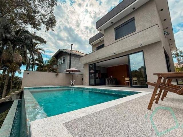 Casa com 3 dormitórios à venda, 263 m² por R$ 2.999.000,00 Granja Vianna Cotia/SP