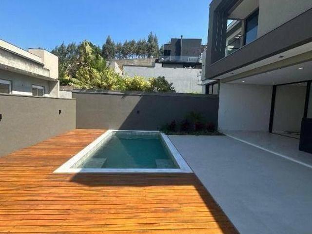 Casa com 3 dormitórios à venda, 263 m² por R$ 2.390.000,00 Condomínio Residencial Euroville II B