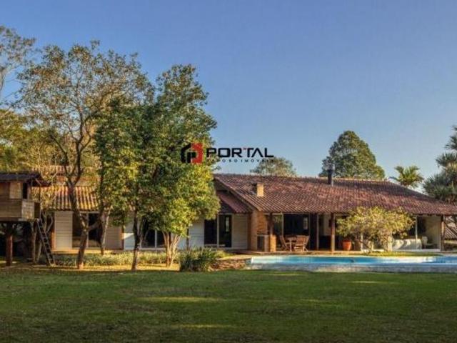 Casa com 3 dormitórios à venda, 274 m² por R$ 2.650.000,00 Granja Viana Carapicuíba/SP