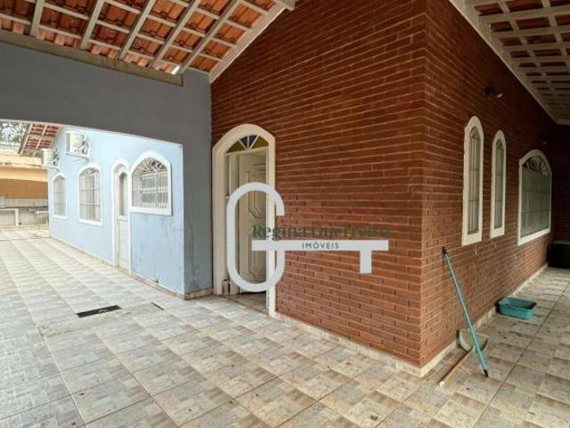Casa com 3 dormitórios à venda, 274 m² por R$ 470.000,00 Estância Balneária Maria Helena Novaes