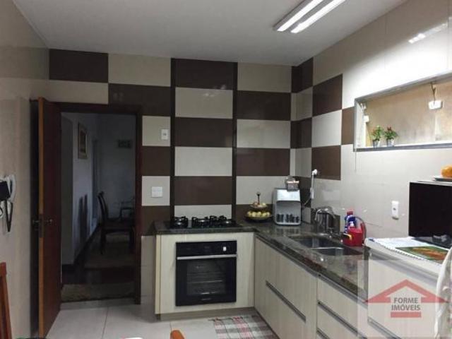 Casa com 3 dormitórios à venda, 274 m² por R$ 959.000,00 Jardim Estádio Jundiaí/SP