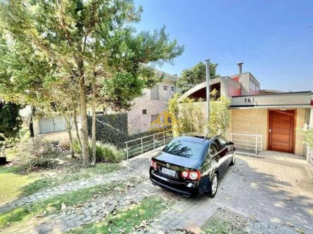 Casa com 3 dormitórios à venda, 275 m² por R$ 1.980.000,00 Granja Viana Cotia/SP