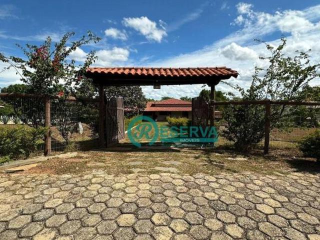 Casa com 3 dormitórios à venda, 275 m² por R$ 980.000,00 Cond. Vila Monte Verde Jaboticatubas/MG
