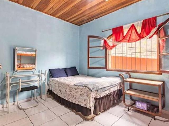 Casa com 3 dormitórios à venda, 276 m² por R$ 700.000,00 Vitória Régia Atibaia/SP