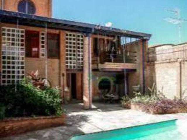 Casa com 3 dormitórios à venda, 277 m² por R$ 980.000,00 Jaraguá Piracicaba/SP