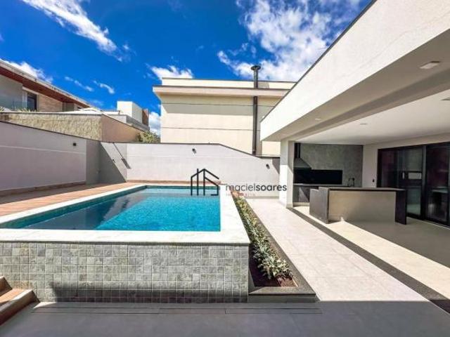 Casa com 3 dormitórios à venda, 270 m² por R$ 2.800.000,00 Residencial Tamboré Jaguariúna/SP