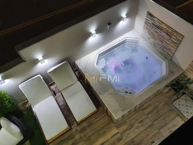 Casa com 3 dormitórios à venda, 270 m² por R$ 2.100.000,00 Residencial Jardim do Jatobá Hortolân