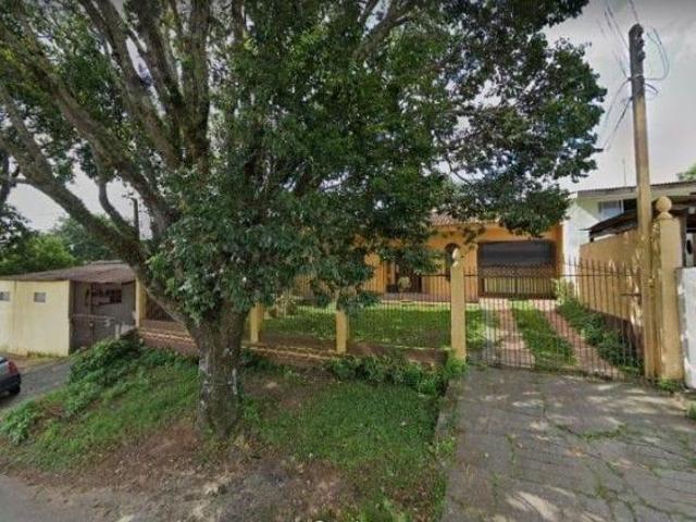 Casa com 3 dormitórios à venda, 270 m² por R$ 630.000,00 Uberaba Curitiba/PR