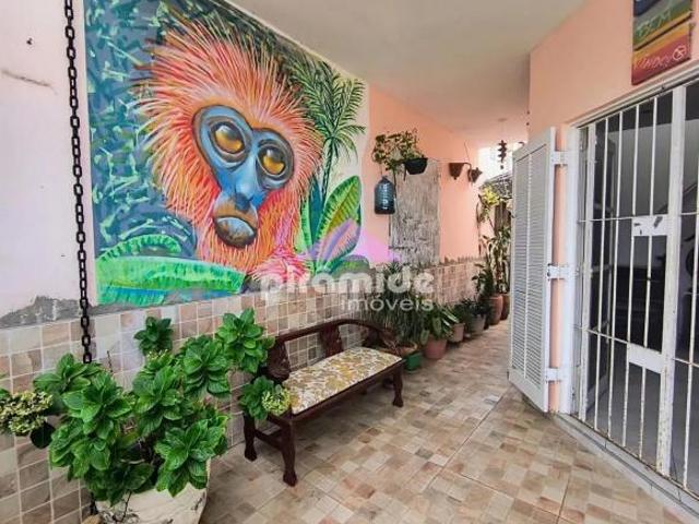 Casa com 3 dormitórios à venda, 270 m² por R$ 740.000,00 Massaguaçu Caraguatatuba/SP
