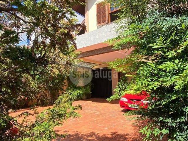 Casa com 3 dormitórios à venda, 270m² por R$ 1.590.000,00 Residencial Nardi.