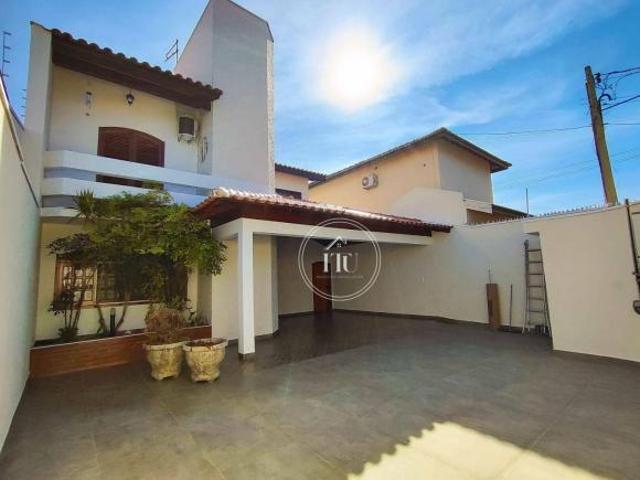 Casa com 3 dormitórios à venda, 272 m² por R$ 1.250.000,00 Parque Residencial Presidente Médici