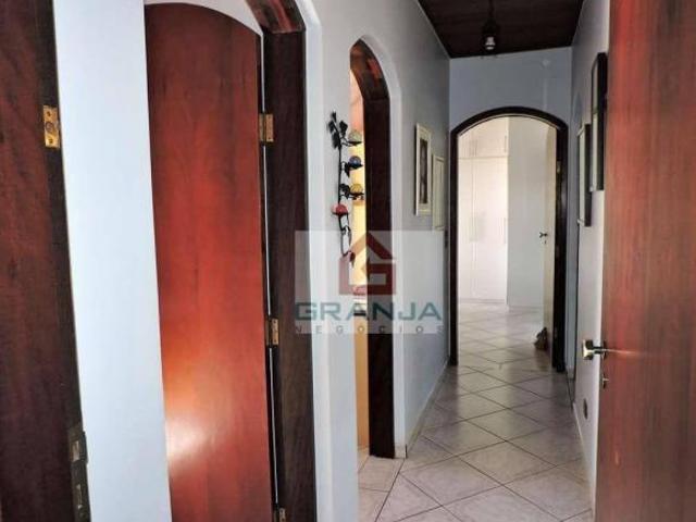 Casa com 3 dormitórios à venda, 284 m² por R$ 2.500.000,00 Terras do Madeira Carapicuíba/SP