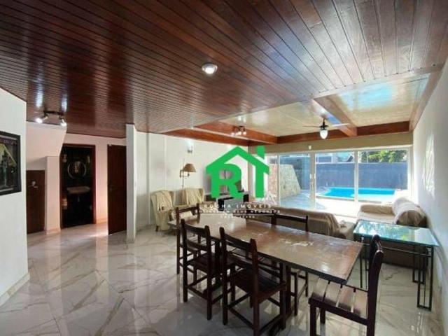 Casa com 3 dormitórios à venda, 286 m² por R$ 1.100.000,00 Enseada Guarujá/SP