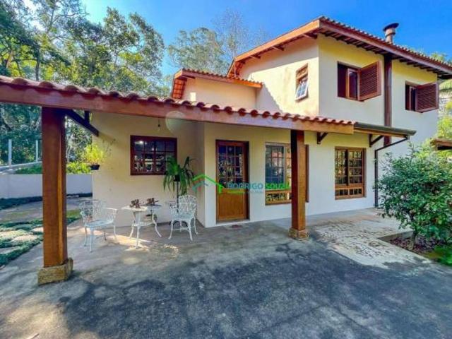 Casa com 3 dormitórios à venda, 2870 m² por R$ 1.470.000,00 Paisagem Renoir Cotia/SP