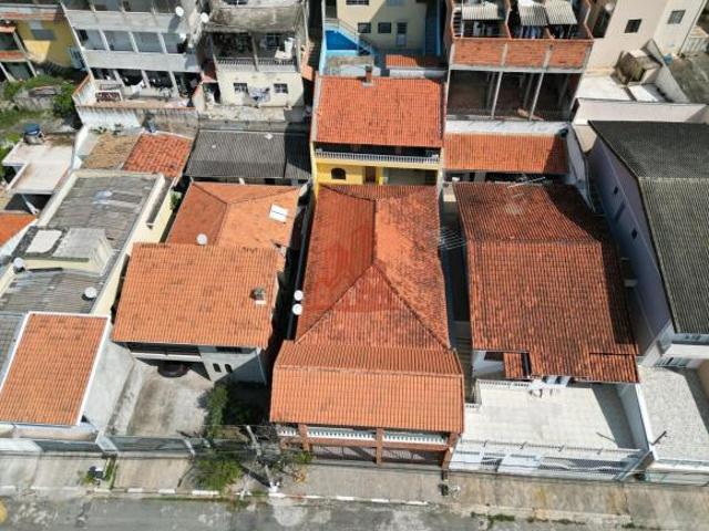 Casa com 3 dormitórios à venda, 287 m² por R$ 900.000,00 Granja Carolina