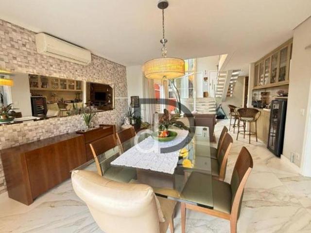 Casa com 3 dormitórios à venda, 288 m² por R$ 2.300.000,00 Condomínio Terras de São Francisco Vi